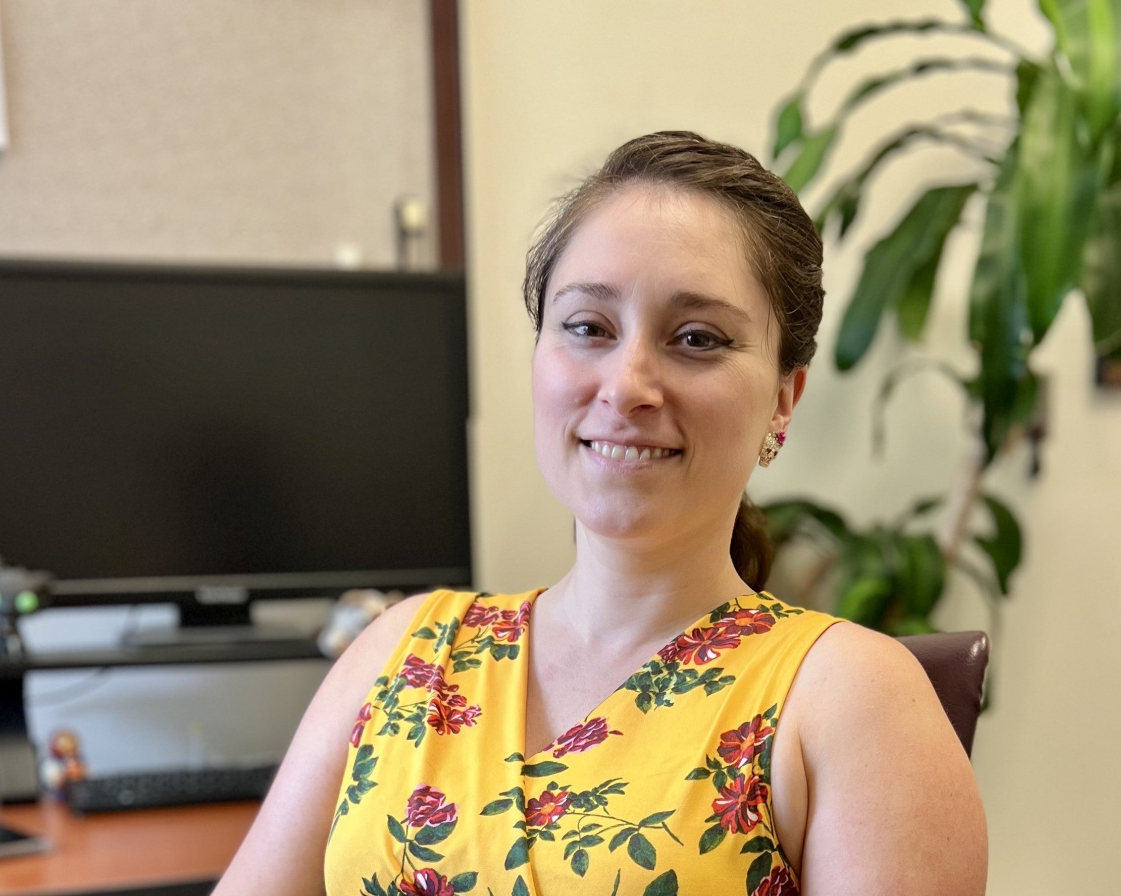 Jordan Axelson (BS, ’10) makes organic chemistry interesting and fun ...