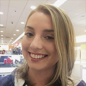 Getting to Know Elizabeth Neumann | Chemistry at Illinois